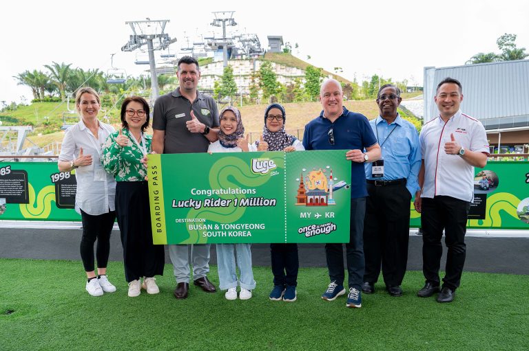 New Zealand Prime Minister Christopher Luxon Visits Skyline Luge Kuala ...